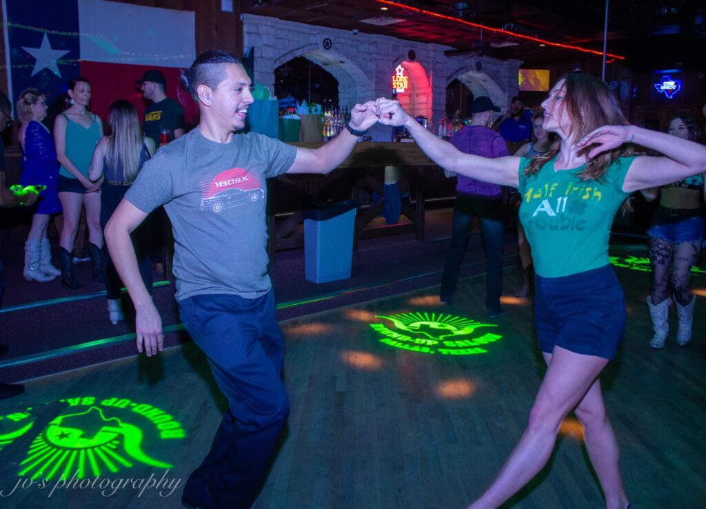 The Round-Up Photo Gallery - The Round-Up Saloon and Dance Hall