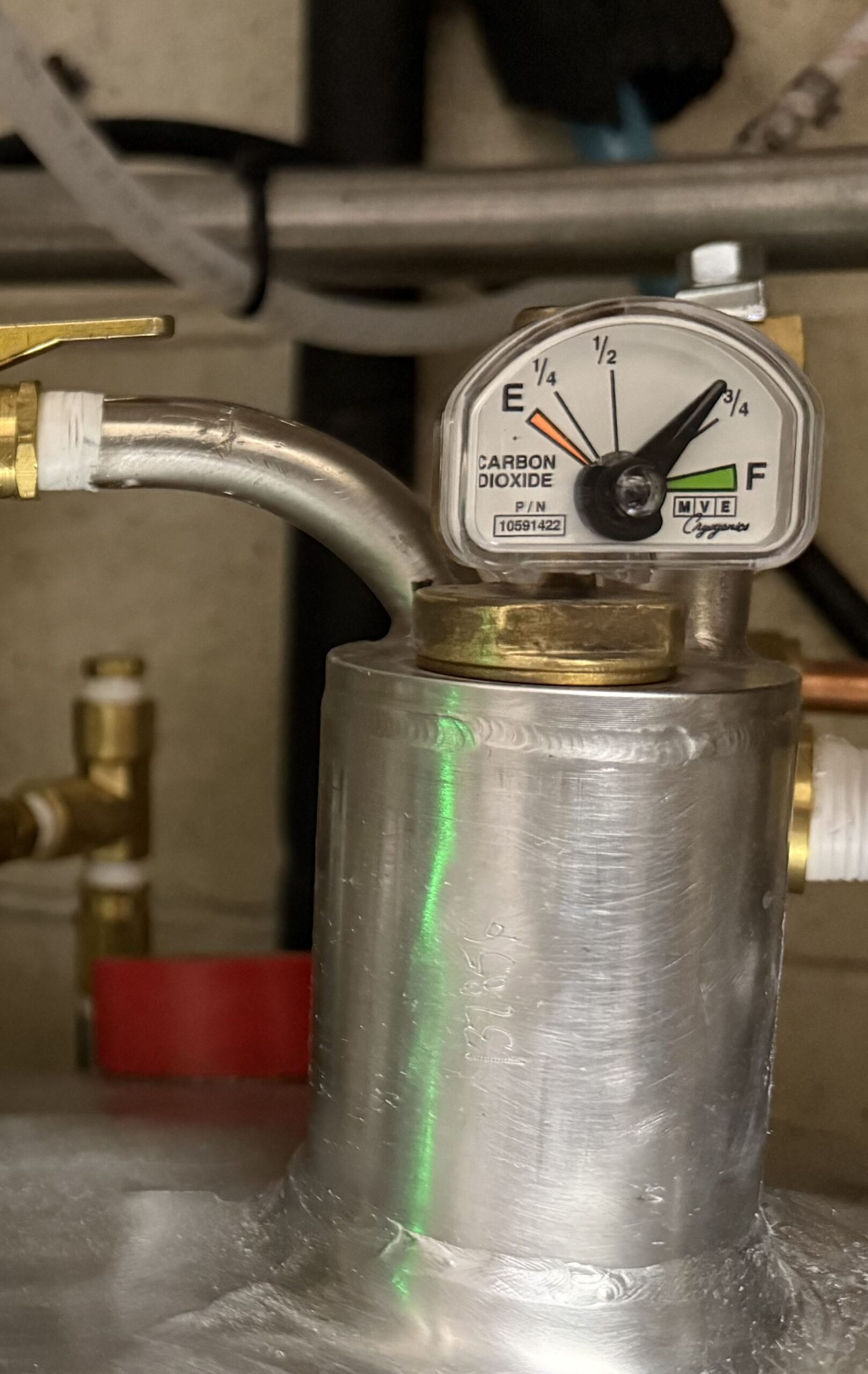 BIG CO2 Tank Basics (How to Tell if It's Low, etc) - The Round-Up ...